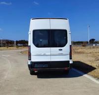 China Jiangling Ford Transit 10-15 Seater Minibus | 5998mm Length | 128kW Diesel Engine | Manual/Automatic Transmission for sale