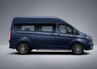 China Ford Transit 7-9 Seat Business Minibus 4×2 Front Wheel Drive with 1997ml Engine and 3510kg GVW for sale