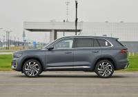 China Geely Xingyue L 5-Seater SUV with 2.0L Turbo Engine, 175kW Power and 2845mm Wheelbase for sale