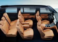 China Plug-In Hybrid Large SUV 5050mm Length 235km Electric Range Dual Motor 4WD Automatic Transmission for sale
