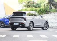 China Hongqi HS3 SUV 1.5T & 2.0T Gasoline Models with 2770mm Wheelbase and 4WD Option for sale