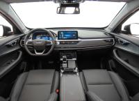 China Chery Tiggo 7 Urban SUV 1.5L Gasoline Engine 7-Speed Automatic Transmission 5-Seater Compact Vehicle for sale