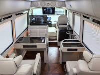 China Toyota Coaster 16-Seater Business Bus with 3956ml V6 Engine and 5-Speed Manual Transmission for sale