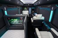 China Toyota Coaster 7-Seater Business Coach - 7005mm Length, 151kW V6 Engine, 5-Speed Manual Transmission for sale