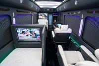China Toyota Coaster 7-Seater Business Coach - 7005mm Length, 151kW V6 Engine, 5-Speed Manual Transmission for sale