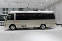 China Toyota Coaster 8-Seater Business Bus with 3956ml V6 Engine and 5-Speed Manual Transmission for sale