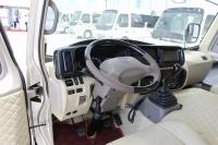 China Toyota Coaster 8-Seater Business Bus with 3956ml V6 Engine and 5-Speed Manual Transmission for sale