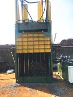 China Industrial Mobile Vertical Cardboard Baler Machine For Supermarket Manual for sale