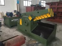 China Operation Simple Hydraulic Shear Cutting Machine Cold Shearing Section Steel Q43 - 2000 for sale