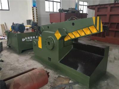 China Operation Simple Hydraulic Shear Cutting Machine Cold Shearing Section Steel Q43 - 2000 for sale