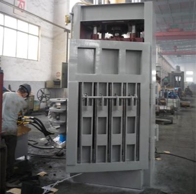 China Automatic Scrap Baling Machine High Safety Horizontal 3400*2100*3500mm for sale