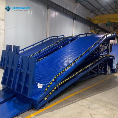 China 11m Anti Slip Mobile Loading Dock Ramp For Forklift Loading Adjustable for sale