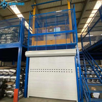 China Exterior Industrial Warehouse Mezzanine Lift 500kg-20000kg High Velocity for sale