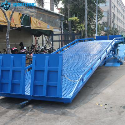 China Industrial Temporary Mobile Loading Dock Ramp Powdercoated Steel for sale