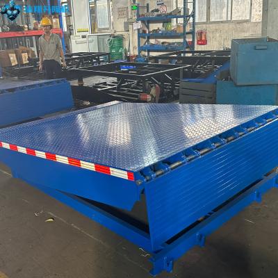 China Mechanical Unloading Loading Dock Plate Platform Fixed Leveler For Factory Logistics for sale