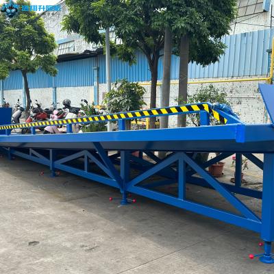 China Mobile Loading Unloading Ramp for Container Yard Ramp Forklift Ramp Mobile Portable Ramp Steel Ramp for sale