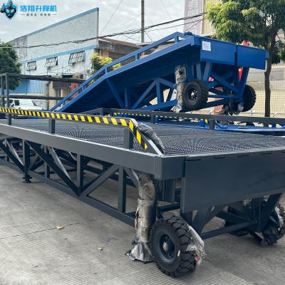 China Manual Dock Ramp Forklift Auxiliary Adjustable Height Diamond Surface Resists Slips Enables One Person for sale