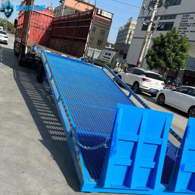 China Portable Loading Dock Ramp Adjustable Container Loading Ramp Hydraulic Load Ramp for sale
