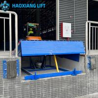 China Hydraulic Dock Ramp Blue - Customizable Height 8T-20T - High-Strength No Pit Required for Manufacturing for sale