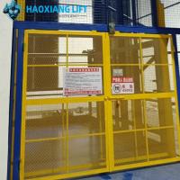 China Large Industrial Hydraulic Freight Elevator 500-2000kg - Tailored for Indoor Warehouse Loading Needs for sale