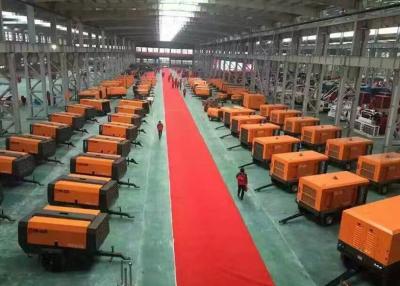 China Oil Lubricated 9M3/Min 1.4Mpa Portable Diesel Air Compressor with Cummins Engine 298kW for sale