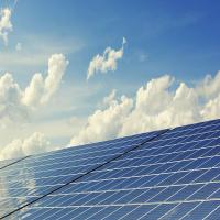 China 1.1mm Ultra Thin Solar Photovoltaic Glass 1300x1100mm with 91.5% Transmittance for Solar Panels for sale
