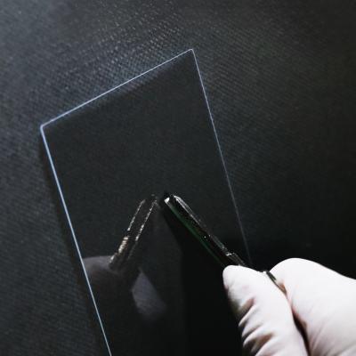 China Ultra-Thin Glass-Ceramic Screens 340×160mm with 90.5% Transmittance and 762 Kgf/mm² Hardness for sale