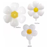 China Ins Style Cute Daisy Flower Shape Foil Balloons Globos Party Decoration for sale