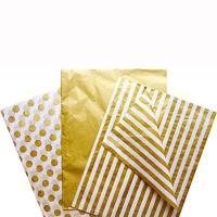 China Gold Foil Gift Wrap Paper Bulk Custom With Logo Recyclable Gift Wrapping Accessory for sale