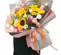 China Letter Design Florist Wrapping Paper 58x58 for Gift Packaging for sale