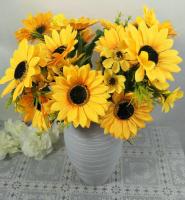 China Decorative Plastic Sunflower Artificial Decoration Sunflower for sale