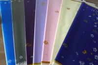 China Wrapping Paper packing printed  glossy flowers with a material solid color above the edge for sale