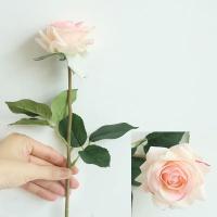 China Single Stem Artificial Rose Flowers Valentines Blossom Silk Bridal Wedding Rose Bouquet for sale
