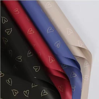 China 20PCS Love hearts printing waterproof paper wrapping flowers Flower Wrapping Paper for sale