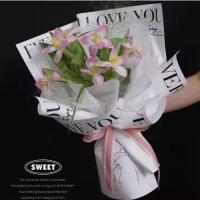 China Valentine's Day Hugs gift for packaging floral custom bouquet wrapping paper Flowers wrapping paper for sale