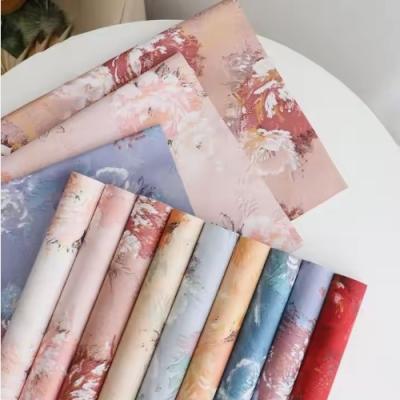 China Korean Style Flower Bouquet Wrapping Paper with Vintage Rose Oil Painting Pattern 58*58cm Mixed Pulp for sale