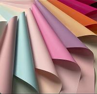 China Florist Bouquet Wrapping Paper Waterproof Multicolor Solid Color Paper for Flowers 58*58cm for sale