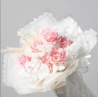 China Flower Wrapping Paper With Lace Edge Glassine Paper In Customized Color For Packaging for sale
