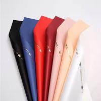China 50g Waterproof Flower Wrapping Paper with Crown Pattern Customized Gift Packaging for sale