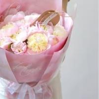 China 50g Hot Waterproof Designer Wrapping Paper for Flowers Green Floral Flower Painting for sale