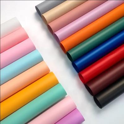 China Solid Floral Bouquet Wrapping Paper Waterproof Flower Packaging for Florist Supplies for sale