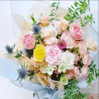 China Waterproof Korean Matt Plastic Floral Wrapping Paper for Flower Bouquet Packaging for sale