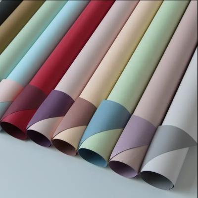China 58CM * 58CM Customized Waterproof Wrapping Paper Gift Box Packaging for Fresh Flower for sale