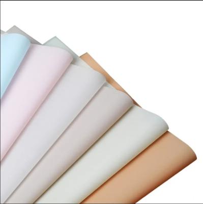 China 2024 Factory Direct Wholesale Wrapping Paper For Florist Waterproof Floral Bouquet Wrapping Film For Fresh Flower for sale