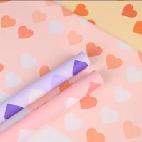 China 2024 New Arrival Hot Sale High Quality Heart Printing Colorful Waterproof Florist Bouquet  Wrapping Paper Wholesale for sale