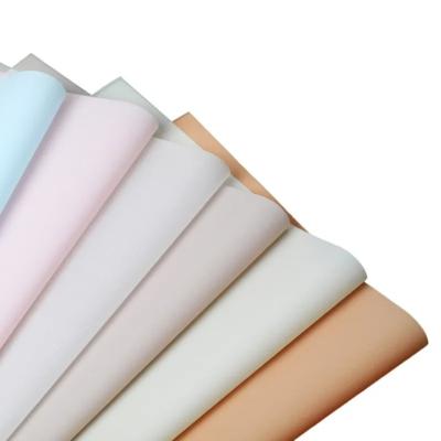 China 2024 Hot SaleFactory Direct Iridescent Wrapping Paper Waterproof Floral Bouquet Wrapping Film For Fresh Flower Wholesale for sale