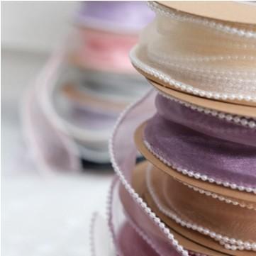 China Decoration Pearl Fishtail Yarn Ribbon Floral Flower Packaging Ribbon for Rose Flower Bouquet Making Materials 9X9X2.5 cm for sale