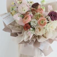 China Thickened Solid Color Waterproof Flower Wrapping Paper 56CM * 56CM Customized Packaging Size 60X30X3cm for sale