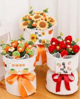 China Handmade Knitted Sunflower Bouquet, Birthday Gift for Girlfriend/Bestie, Creative Graduation Season Present for sale