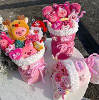 China Adorable Pink Beaver Dolls Plush Flower Bouquet for Customer Requirements for sale